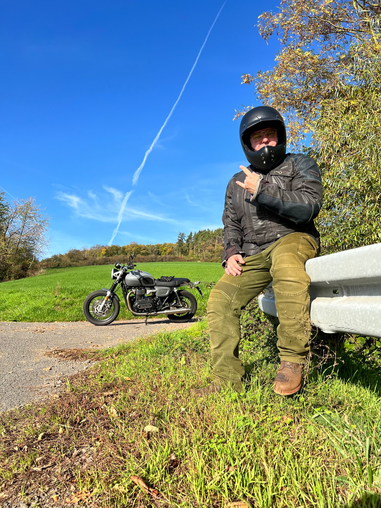 Brixton Cromwell 1200 erster Fahrtest. Die bessere Bonneville ...